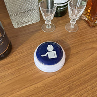 Flight Attendant Call Button - Airportag